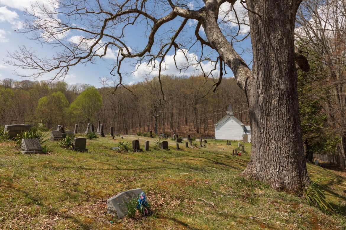 Death Did Not Silence Her: The Murder of Zona Heaster Shue - The Dead ...