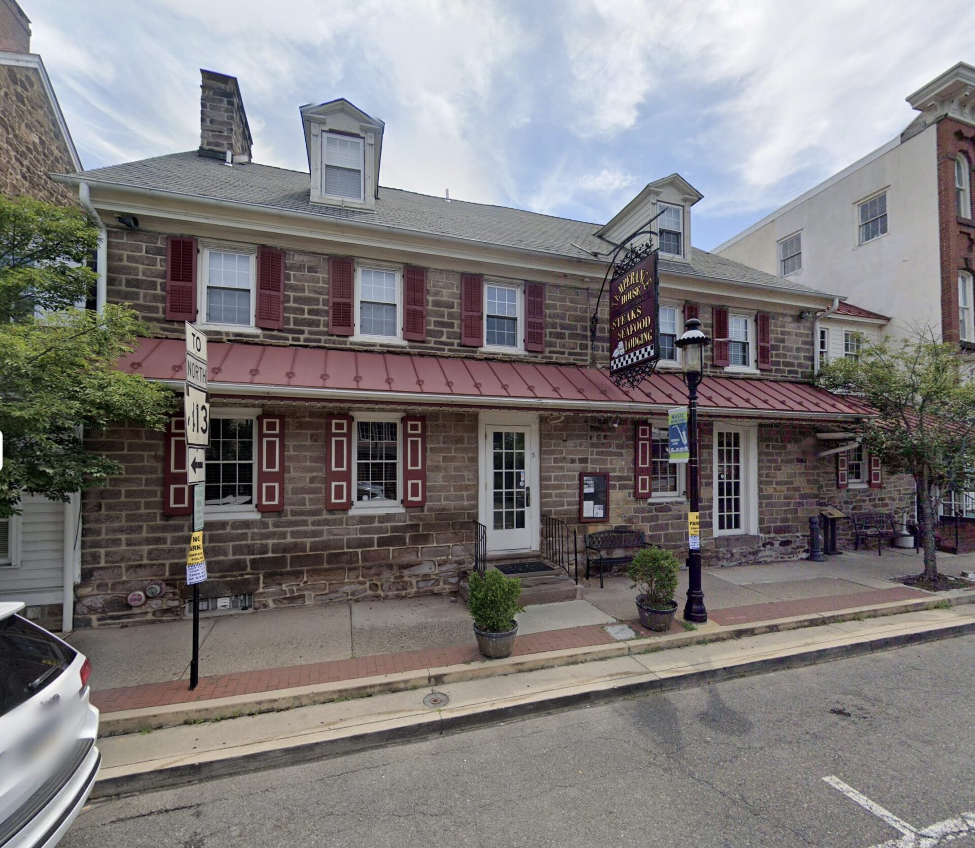 The Cuban Club: Where History and Hauntings Collide - The Dead History